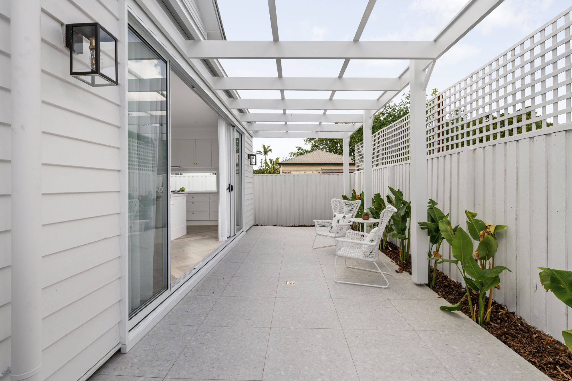 Top 5 Design Features for a Modern Hamptons-Style Build Reflecting ...
